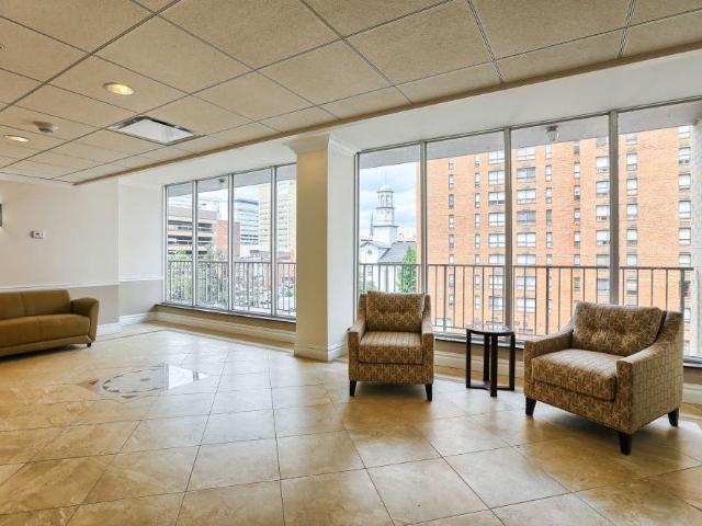 Executive House Apartments 1 Bedroom Apartment for Rent at 101 S 2nd St, Harrisburg, PA 17101 Downtown Harrisburg