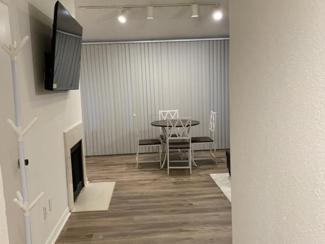 Executive Primary Suite with Private Bath | Fully