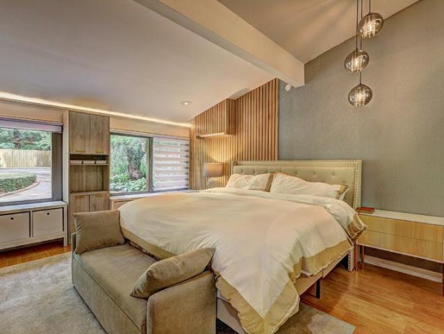 Executive Private Suite | Private Bath | Garage &