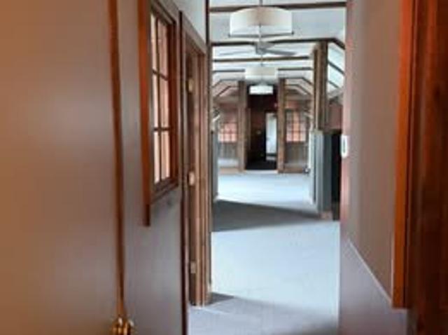 Executive & Wellness Office Suites for Rent | Set