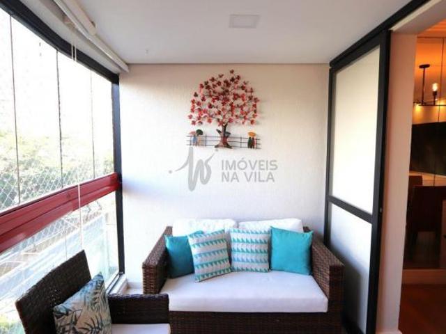 Exelente apartamento com 3 dormitórios na Vila Mariana