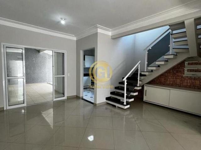 EXELENTE CASA NO VILLA BRANCA PARA VENDA EM JACAREÍ SP