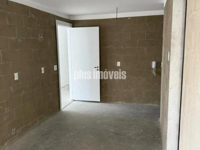 Exelente oportunidade para morar bem no melhor da Vila Olimpia
