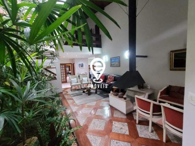 Exelente sobrado 3 dorm, 3 salas, 4 vagas proximo ao Plaza Sul