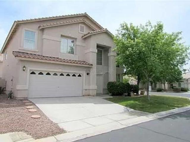 Expansive, Upgraded 4 Bedroom Home with Private Pool & Spa with Optional Furnishings
