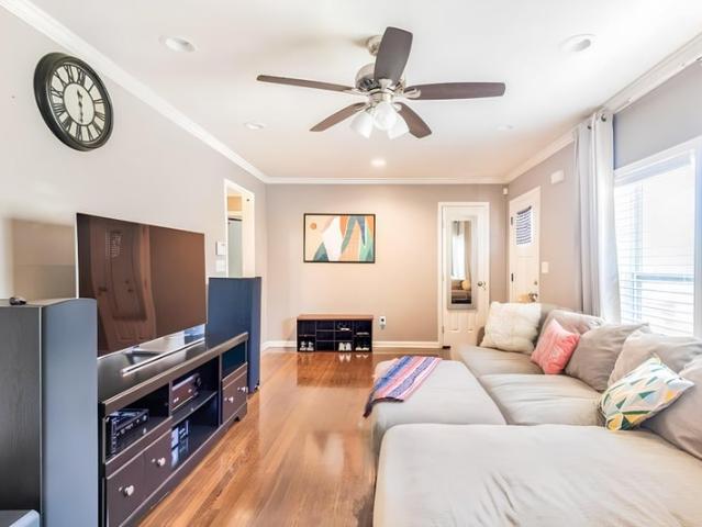 Expereinced Decatur Hosts with HighQuality & Spaci