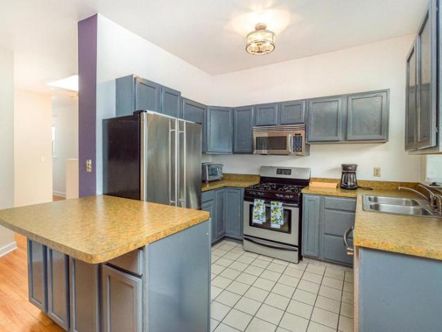 Experience Modern CoLiving in a Newly Renovated W