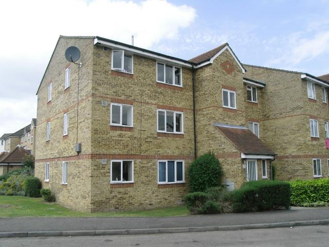 Explorer Drive, Watford WD18, Studio to rent, £1,000 pcm | PrimeLocation