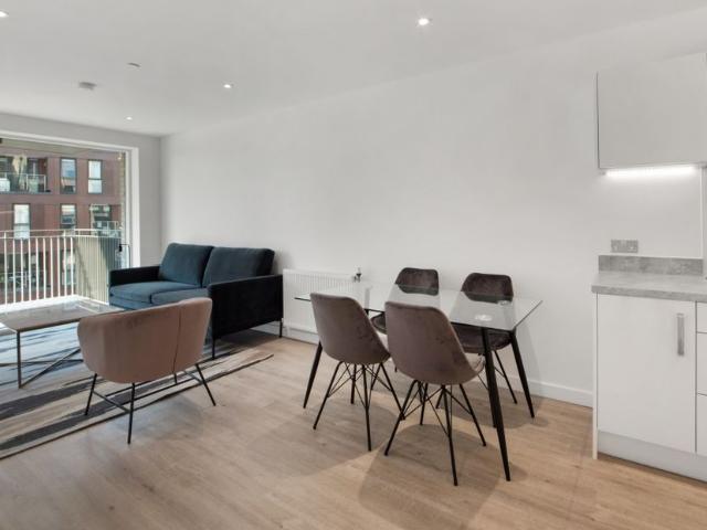 Explorers Wharf, 28A Thomas Road, Poplar, London E14, 1 bed flat to rent, £2,058 pcm | PrimeLocation