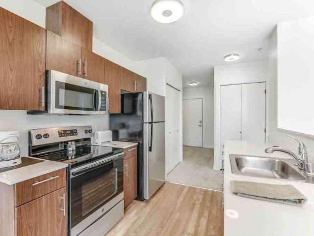 Expo 2 Bedroom Apartment for Rent at 118 Republican St, Seattle, WA 98109 Lower Queen Anne