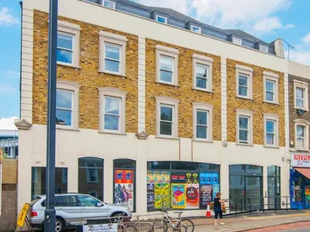 Express Tavern, 56 Kew Bridge Road, London, TW8 0EW, United Kingdom | 1 bed apartment for rent #138933330 | Rentberry