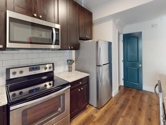 Exquisite Rowhome Steps Away from Coppin State U
