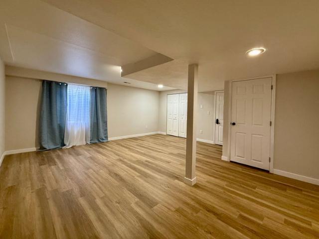 Extra_Large 326 sq ft Basement Bedroom_Quiet and