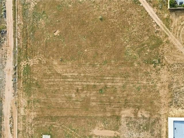 Eyota Rd, Apple Valley, CA 92308