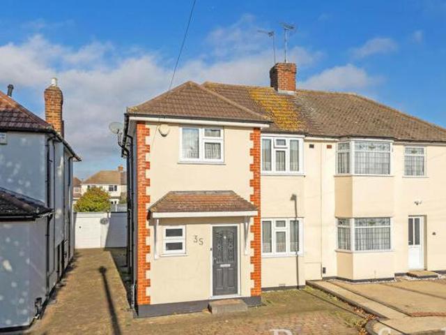 Eyhurst Avenue, Hornchurch, 4 Bedroom Semi detached