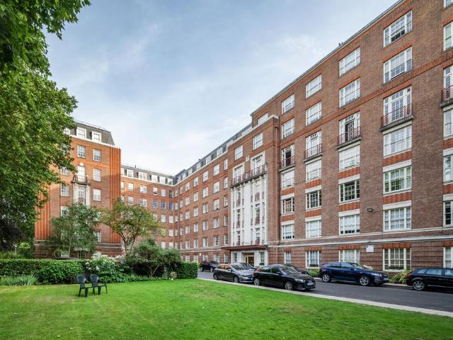 Eyre Court, 3 21 Finchley Road. 2 bed apartment to rent £3,250 pcm £750 pw