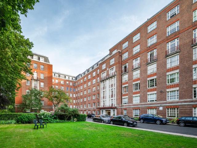 Eyre Court, 3 21 Finchley Road, London NW8, 2 bed flat to rent, £3,250 pcm | PrimeLocation