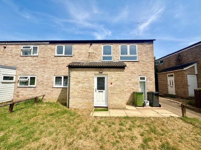 Eyrescroft, Peterborough PE3, 3 bed property to rent, £1,100 pcm | PrimeLocation