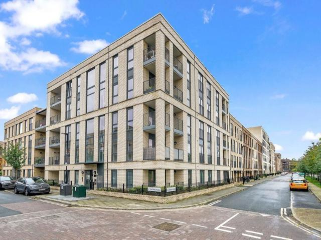 Eythorne Road, Oval Quarters, Oval. 2 bed flat to rent £3,250 pcm £750 pw