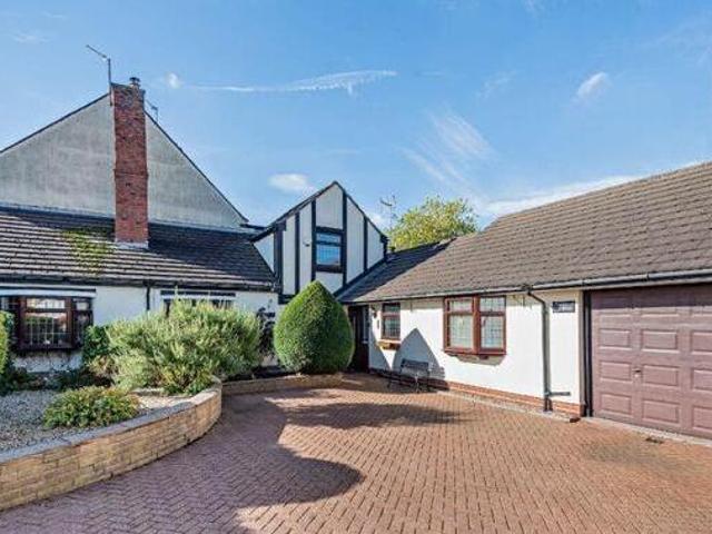 Ezekiel Lane, Short Heath, 3 Bedroom Semi detached