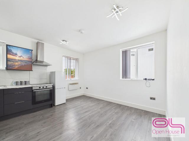 F1, 2 Hammonds Row PR1, 1 bed flat to rent, £715 pcm | PrimeLocation
