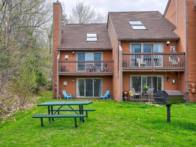F37 Nordic Village Lane # F37
