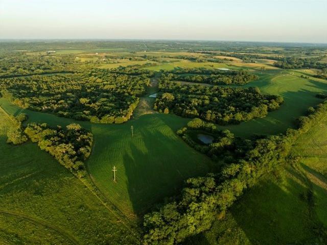 F Hwy, Sheridan, MO 64486