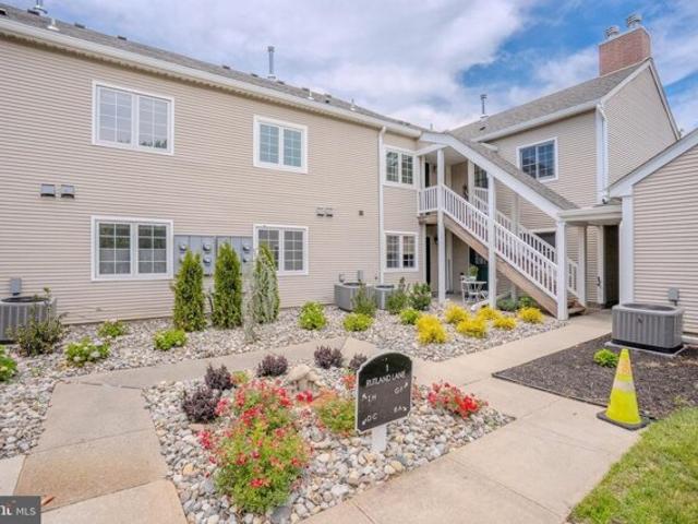 f Rutland Ln, Monroe Township, Condo For Sale