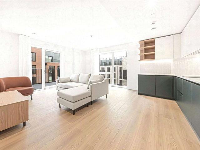 Fantastic 3 BEDROOM APARTMENT in the highly anticipated Brent Cross Town development