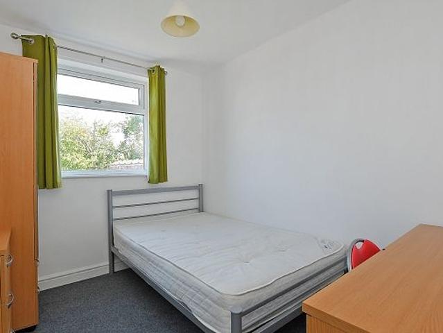 Fantastic 3 Bedroom Student Property