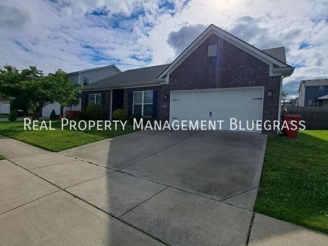 Fantastic 3 Bedroom 2 Bath Home in Great Nicholasville Neighborhood