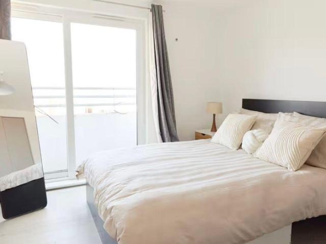 Fantastic 1 Bed Flat W Balcony in South Woodford