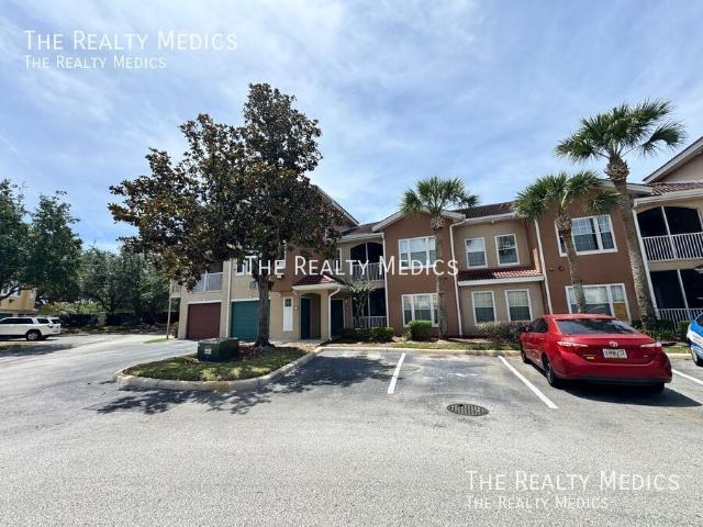 Fantastic 2/2 condo in Hunter's Creek