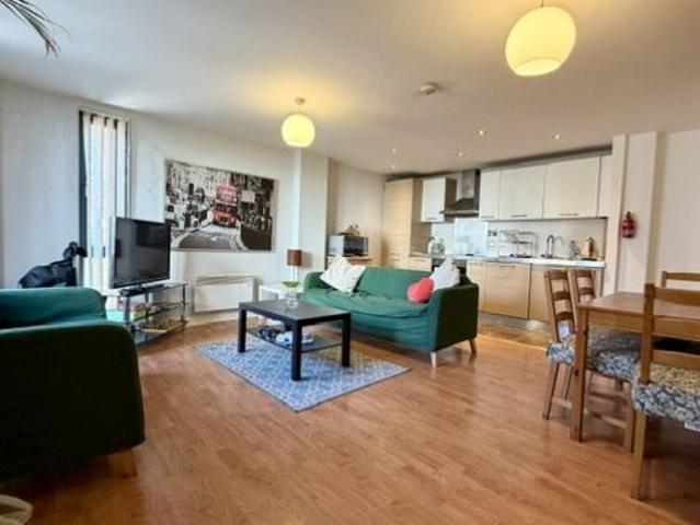 Fantastic 2 bedroom apartment in the City Centre