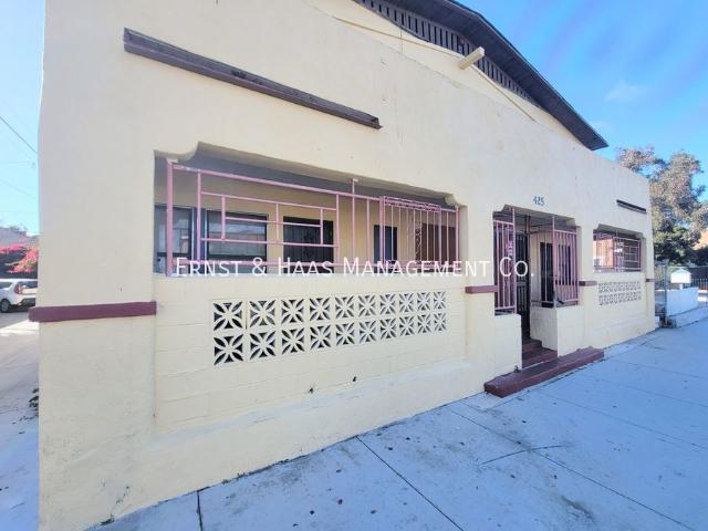Fantastic Apartment Located in Prime Downtown Location!