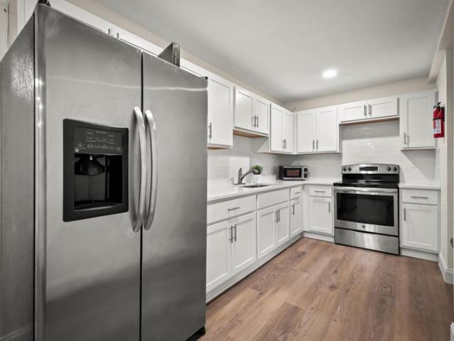 MoveIn Ready! Cozy Home Near Walmart, Target & Ma