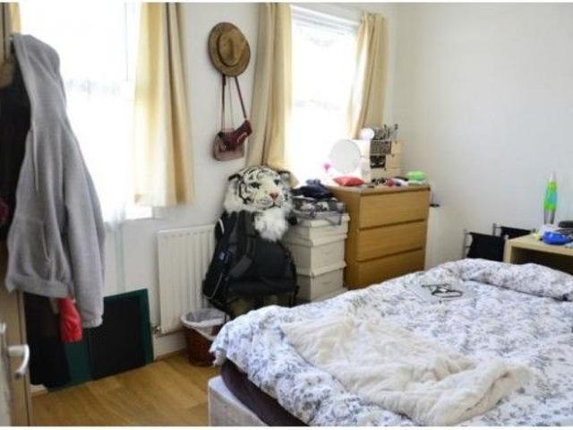 Fantastic Split Level Flat for Rent BETHNAL GREEN