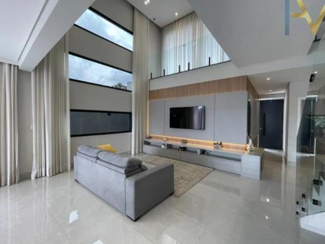 FANTÁSTICO SOBRADO NO RESIDENCIAL DOS IPÊS, 300M² DE ÁREA CONSTRUÍDA, 250M DE TERRENO, 4 QUARTOS 2 S