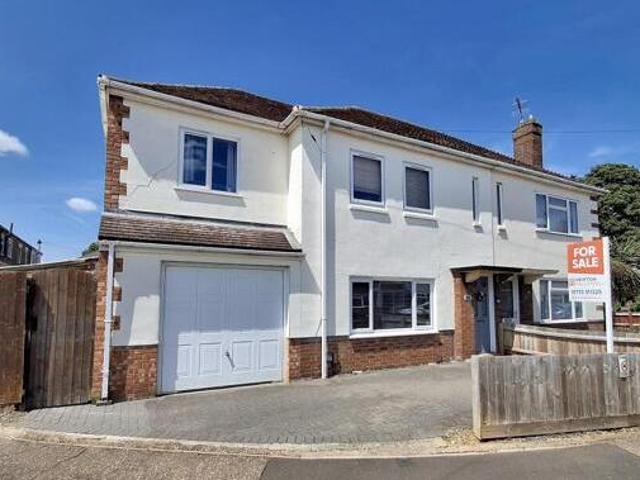 Fane Road, Walton, 4 Bedroom Semi detached