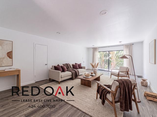 Fabulous Two Bedroom with Air Conditioning, Private Balcony, On Site Laundry, and Available Parking ~ in Prime West Hollywood!