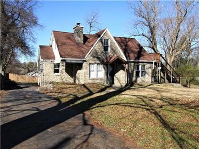 fabulous location in the sought after neighborhood