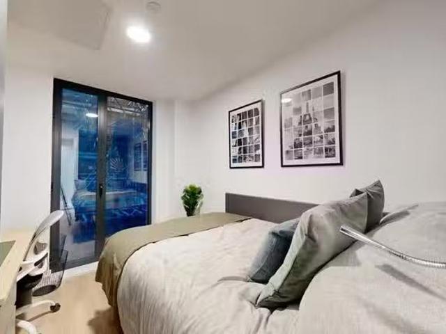 Fabric Classic En suite