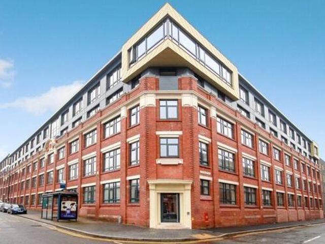 Fabrick Square, Lombard Street, Studio Flat For