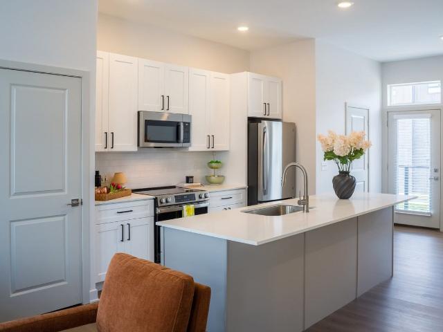 Factory 52 Townhomes 1 Bedroom Apartment for Rent at 4510 Beech St, Norwood, OH 45212 Norwood