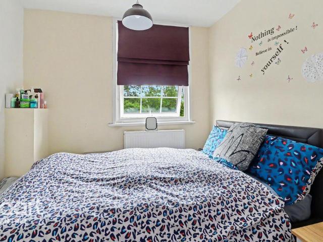 Faggot Yard, Church Lane, Braintree 2 bed cottage to rent £1,225 pcm £283 pw
