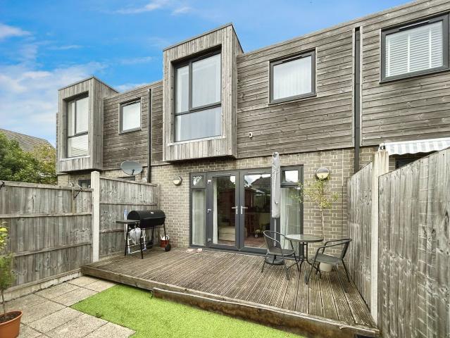 Faith Gardens, Poole BH12, 3 bed property to rent, £1,550 pcm | PrimeLocation
