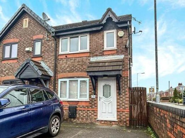 Failsworth, Ravenoak Drive, Manchester, 2 Bedroom Semi detached