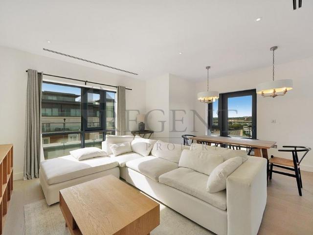 Fairbank House, Beaufort Square, NW9 3 bed apartment to rent £4,000 pcm £923 pw