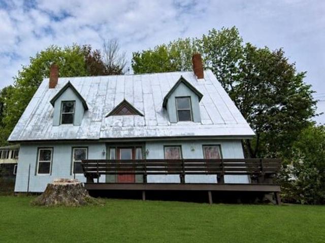 Fairbanks Rd, Farmington, Home For Sale