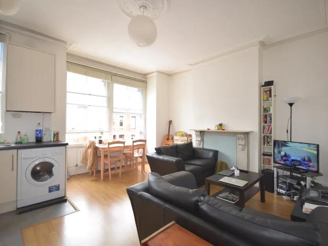 Fairbridge Road, Archway London N19, 3 bed flat to rent, £3,250 pcm | PrimeLocation